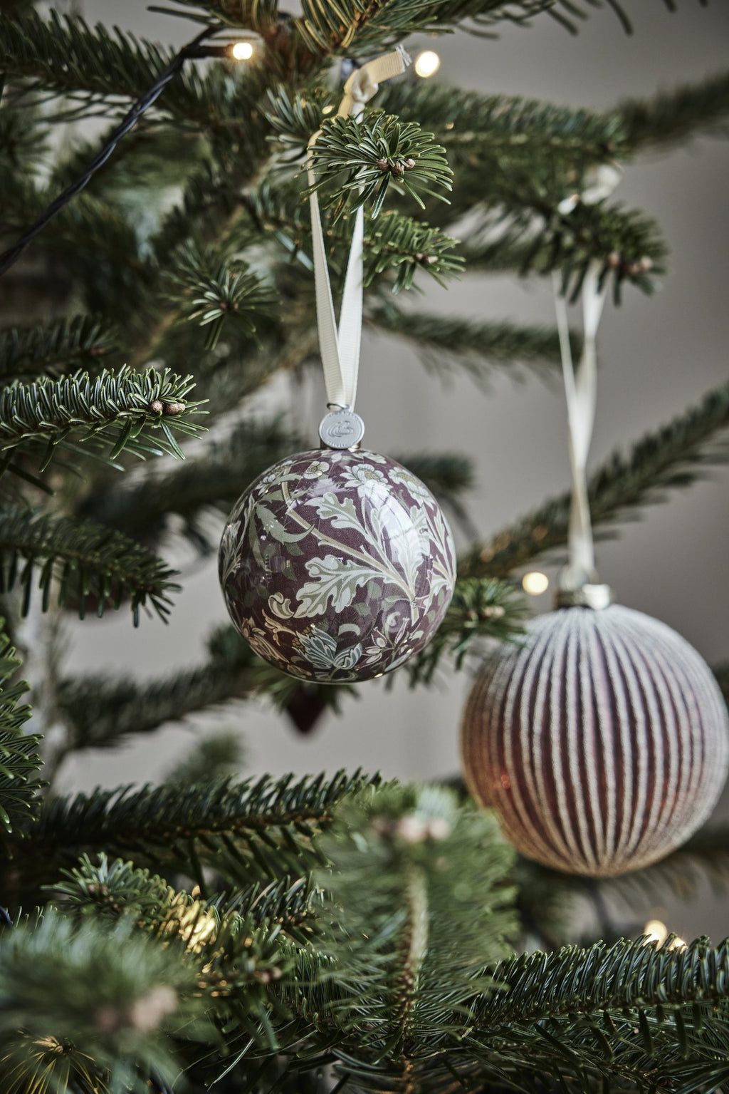 Norille julekule H10 cm. mørk rød – Lene Bjerre Design NO